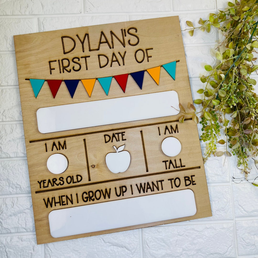 First Day of School Boards [FREE SHIPPING] - Etsy
