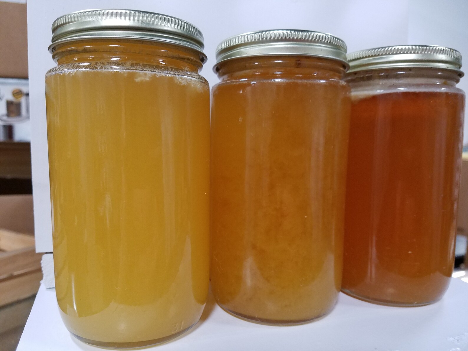 Pure Raw Honey, Local Honey, Lightly Strained, Great for Allergies ...