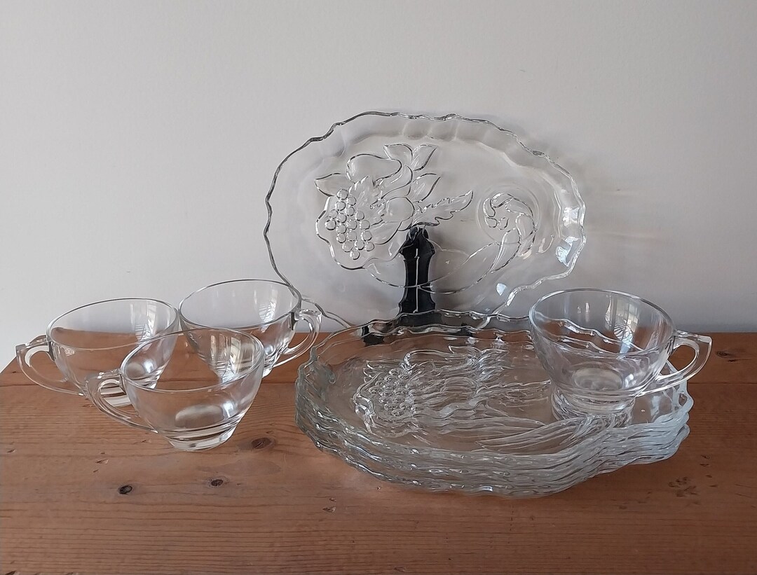 Clear Glass Fruit Patterned Snack Tray With Cup Set / 8 Piece Set ...