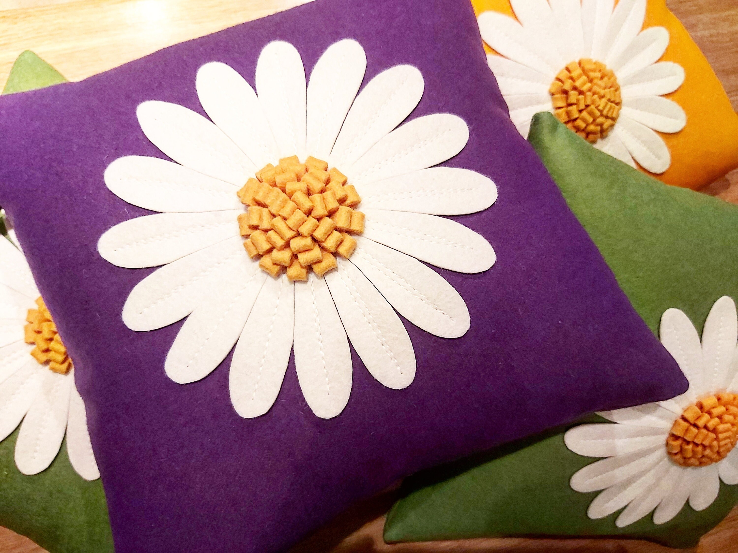 Daisy Cushion Cover Red by Isolyn Size 35x35cm or 40x40cm Brighten up a ...
