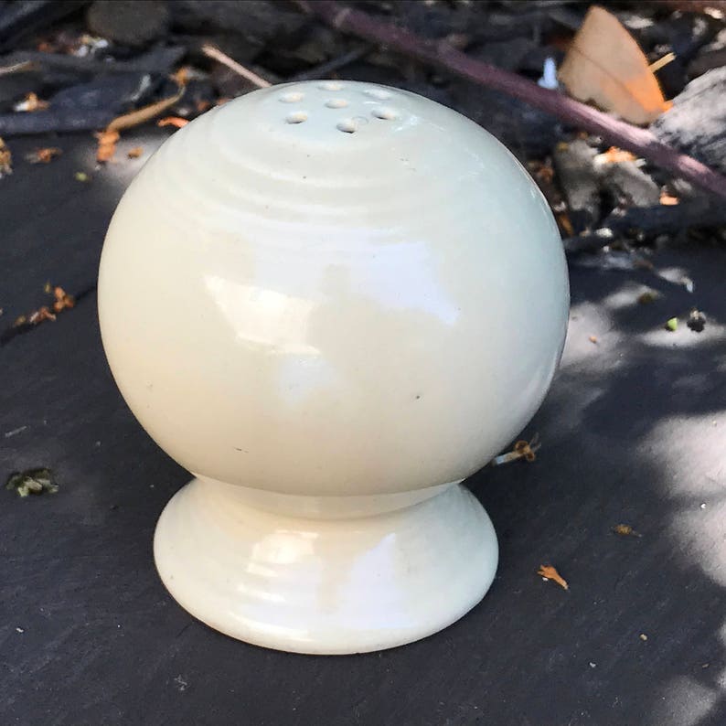 Vintage Fiestaware Homer Laughlin Salt and Pepper Shakers - Etsy