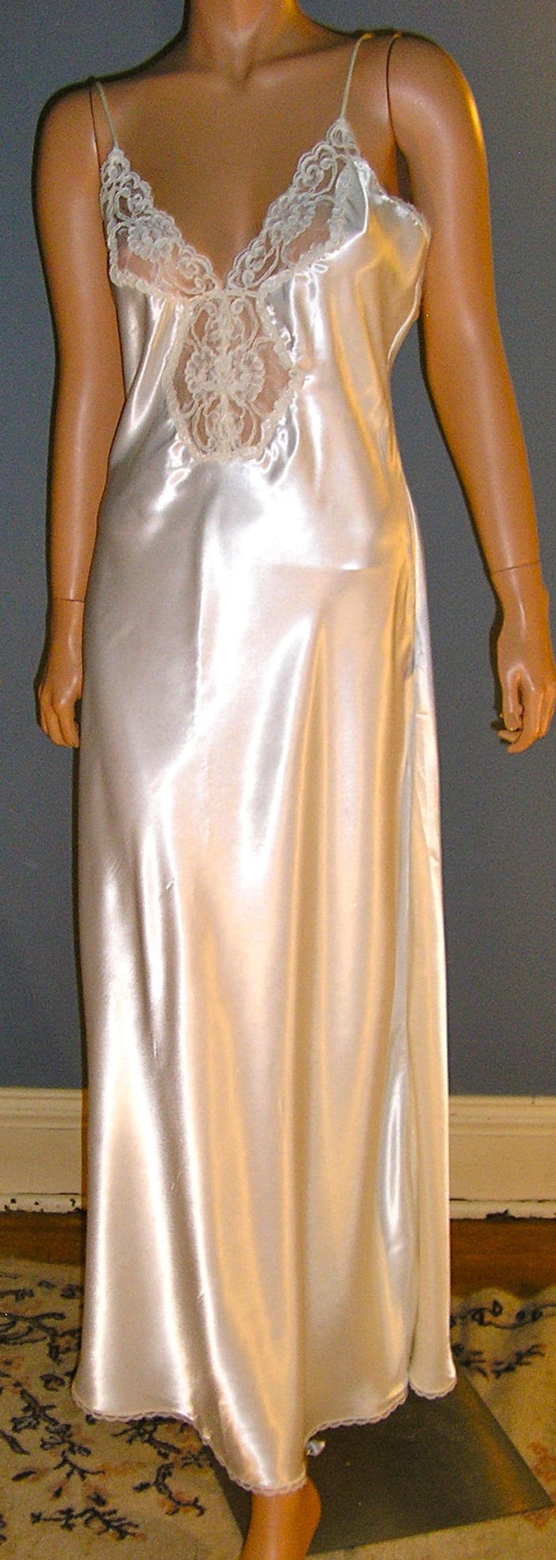 Sale Vintage 60s Val Mode Satin Peignoir Set White Lace Etsy