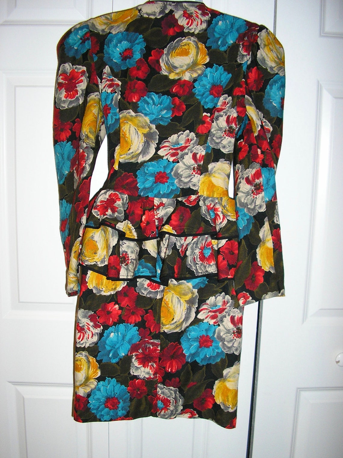Vintage Nipon Boutique Nipon Suit Peplum Dark Floral Size - Etsy