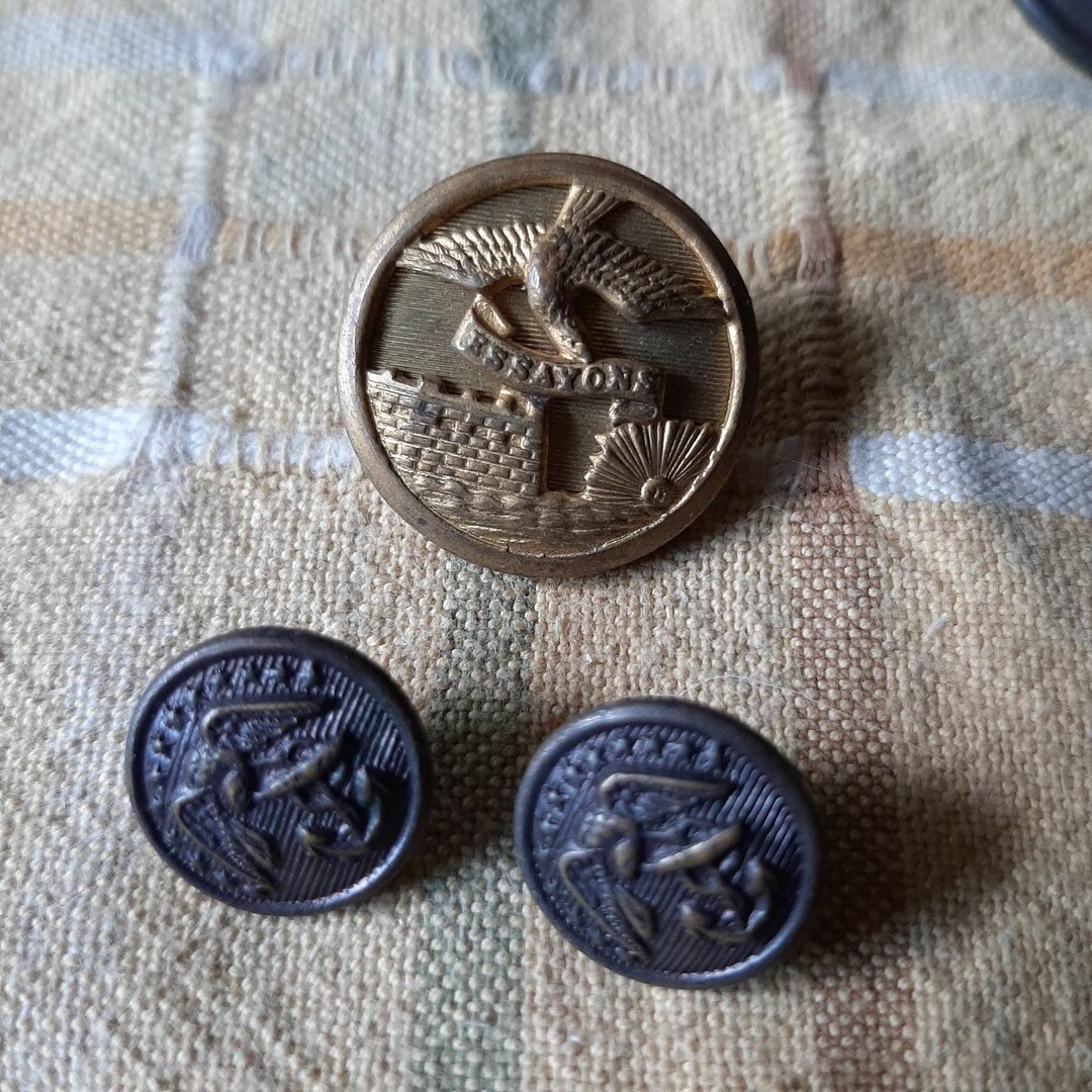 1919 Military Service Buttons off US Military Uniform Jacket, 5 Plus ...
