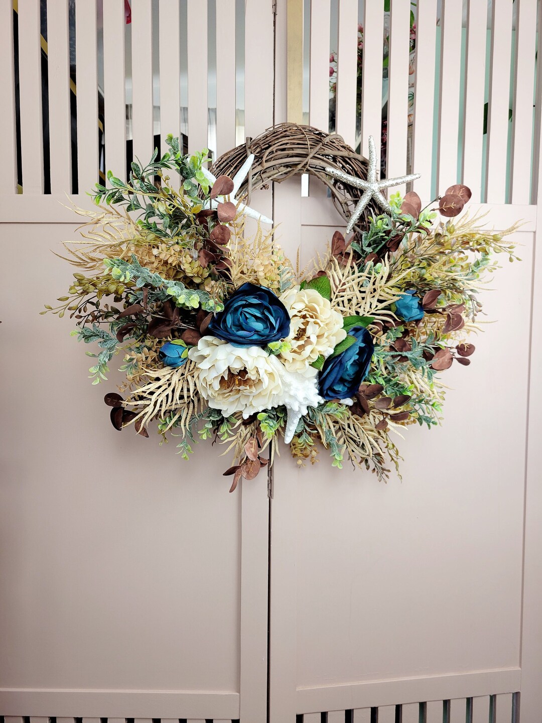 Gabriella, Holiday Beach Decor, Tropical, Christmas Wreath, Nautical ...