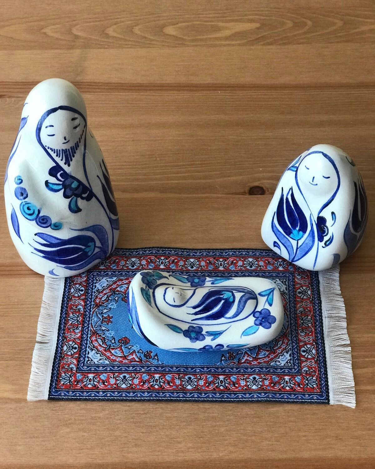 NATIVITY SET Hand Made & Hand Painted on Ceramic | Etsy