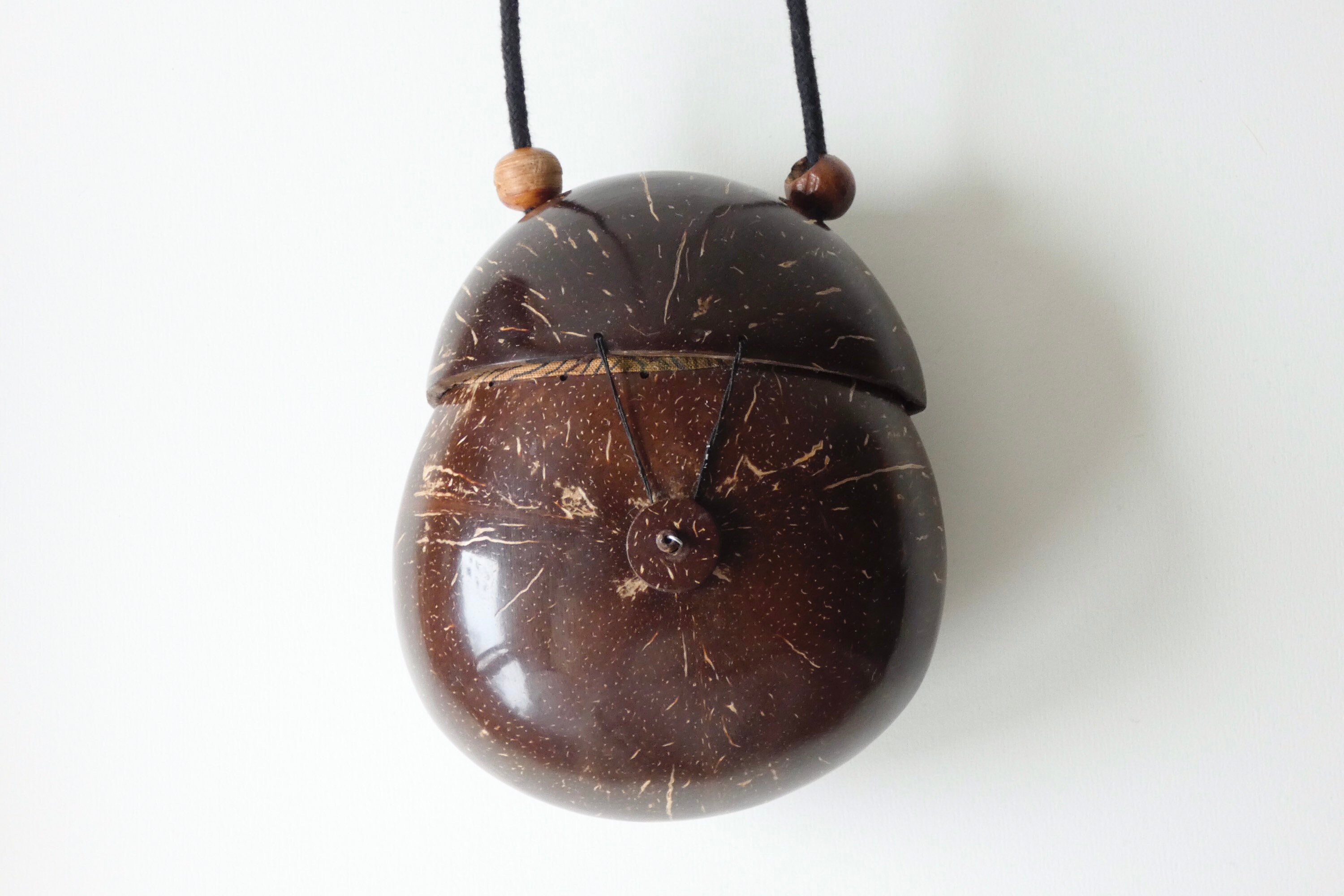 Vintage Coconut Bag, Coconut Coin Purse, Coconut Shell Handbag, Coconut ...