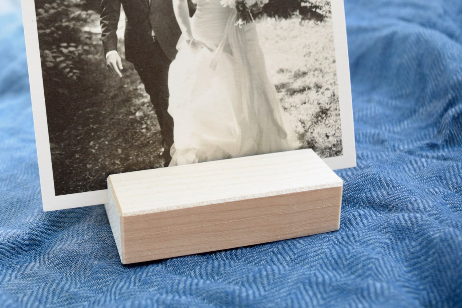 Maple Photo Stand Wood Picture Holder Photo Print Stand | Etsy