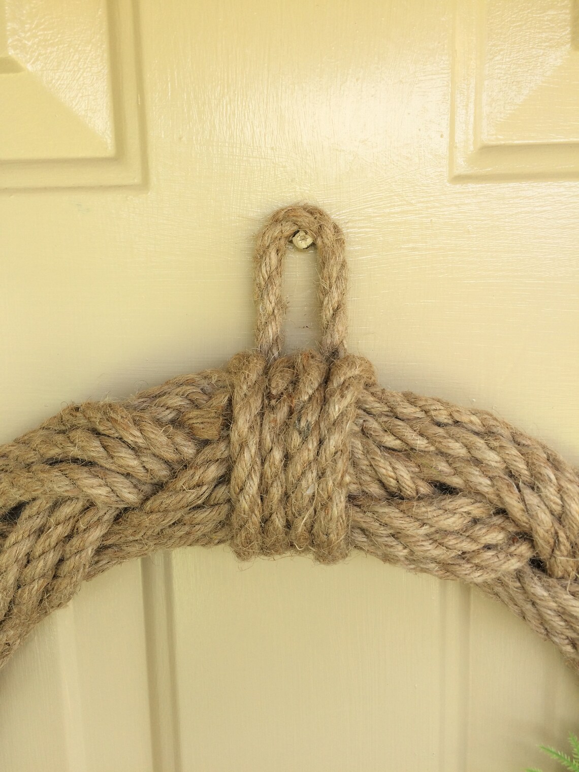 Simply Beachy Rope and Shell Wreath | Etsy