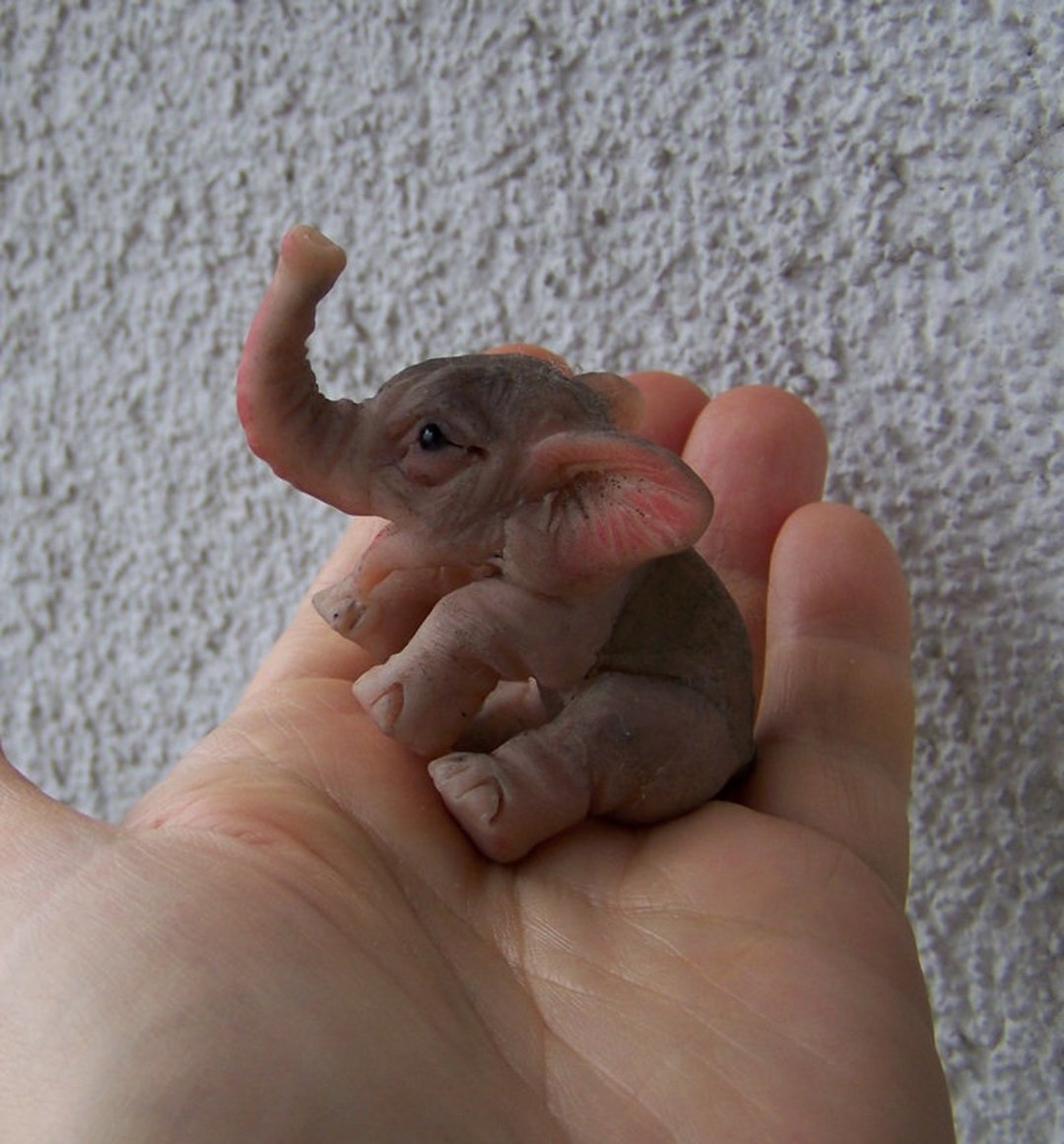 MADE TO ORDER Dollhouse Miniatures Tiny Elephant by Malga - Etsy