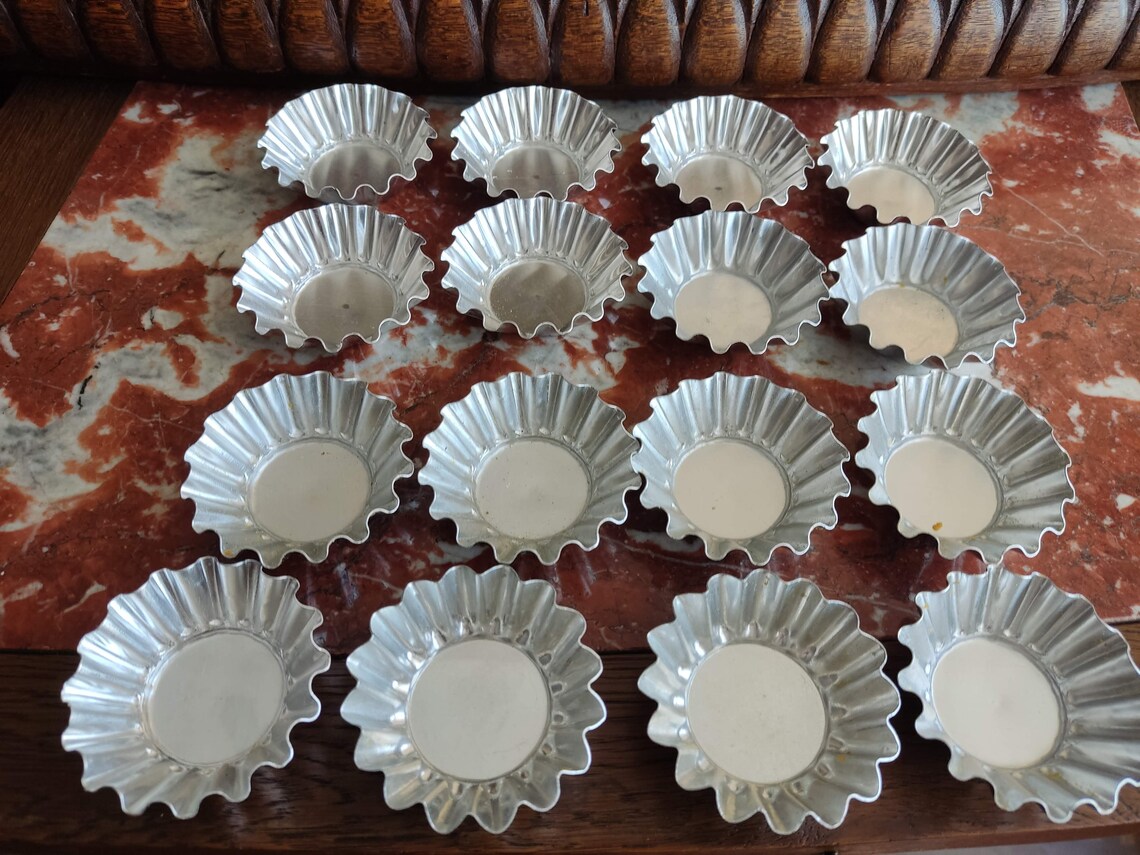 Vintage Set 16 Pcs. Aluminium Sandbakkel Cookie Biscuit Cake Molds ...