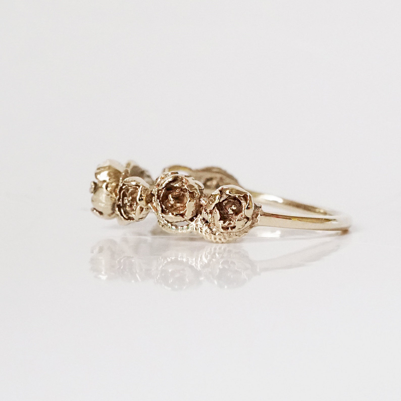 14K Solid Gold Peonies Flower Ring. Floral Ring - Etsy