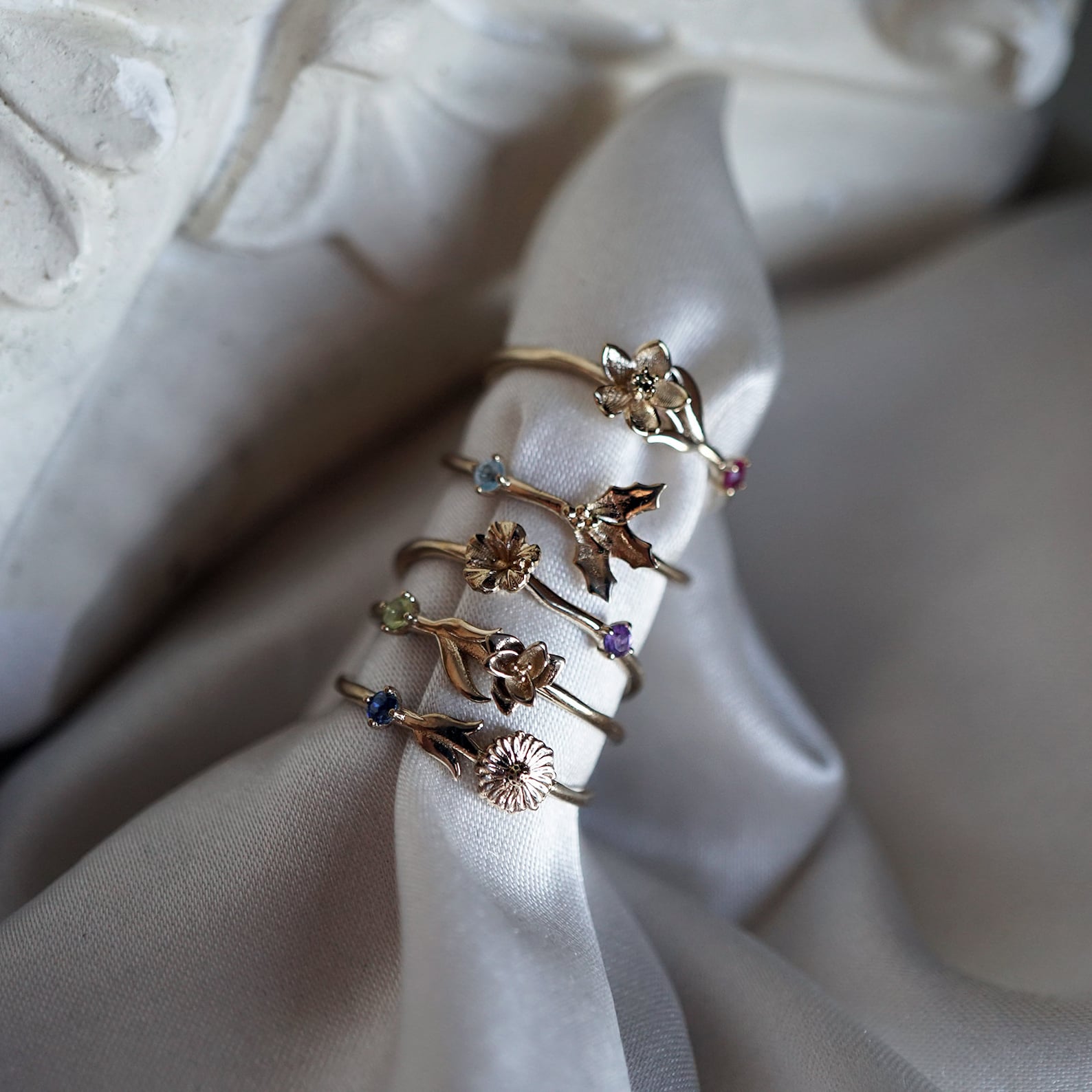 14K Solid Gold Gladiolus Ring • August Birth Flower - Etsy