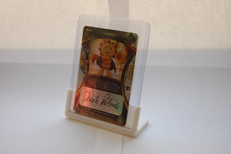 Toploader Display Stand for 4 X 6 Toploader Pokemon, MTG, Cardfight ...