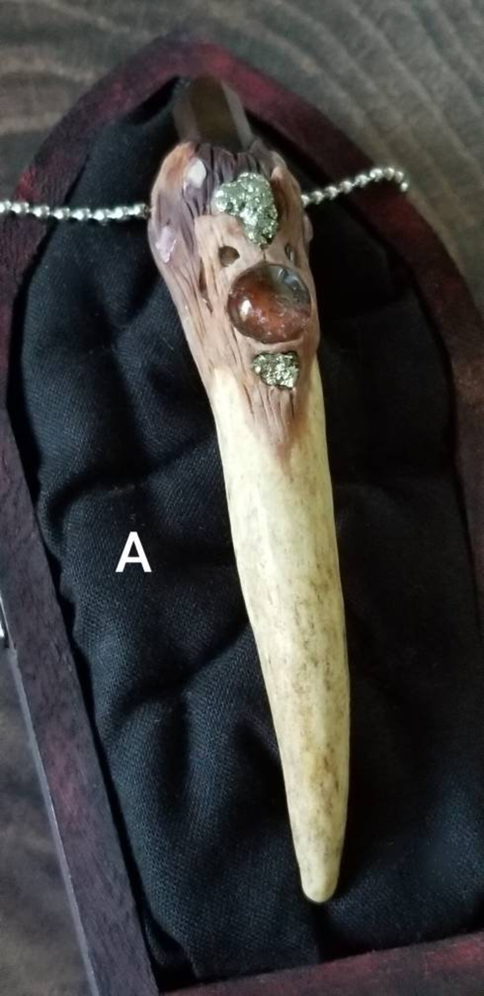 Eldritch Crystal Deer Antler Pendant - Etsy.de