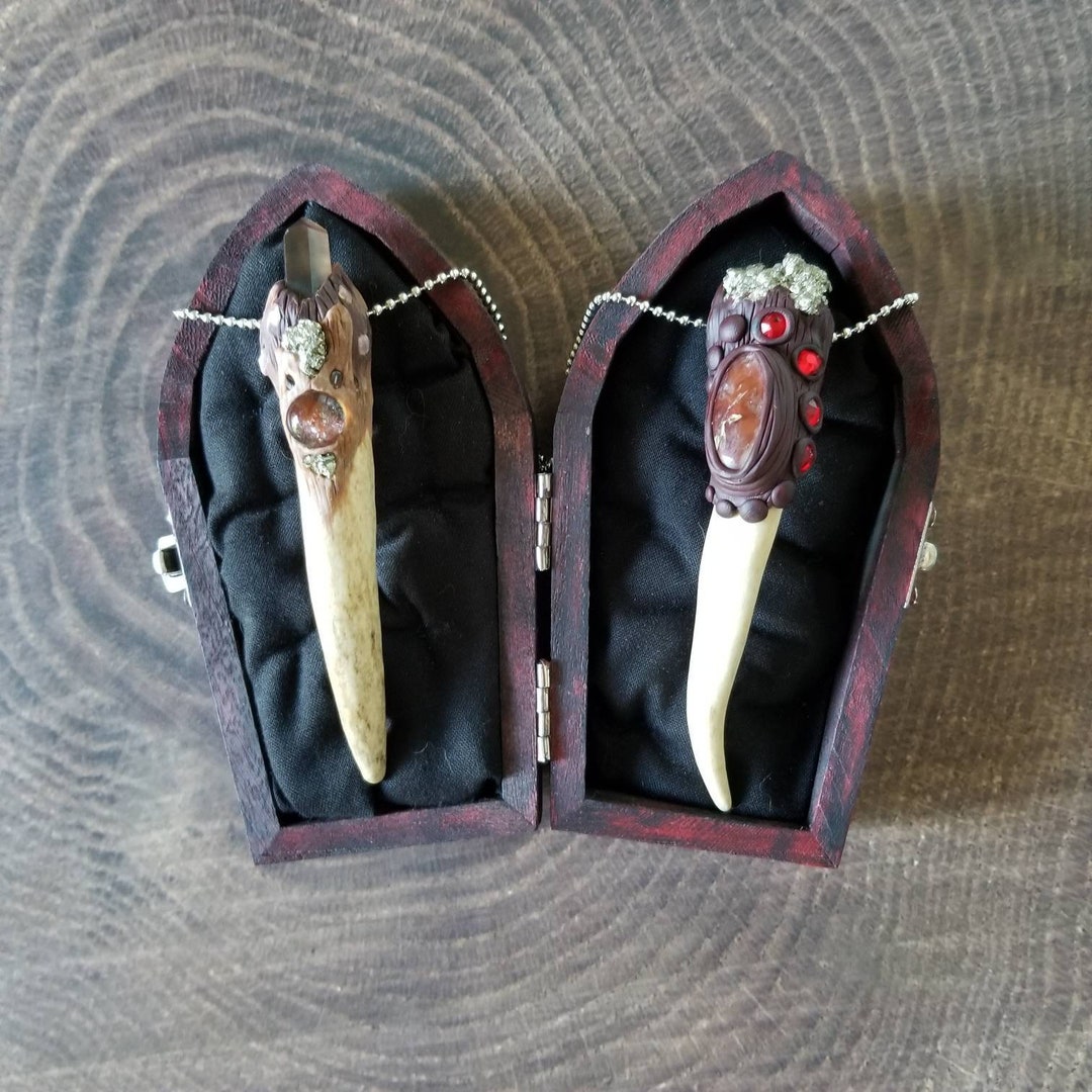 Eldritch Crystal Deer Antler Pendant - Etsy.de