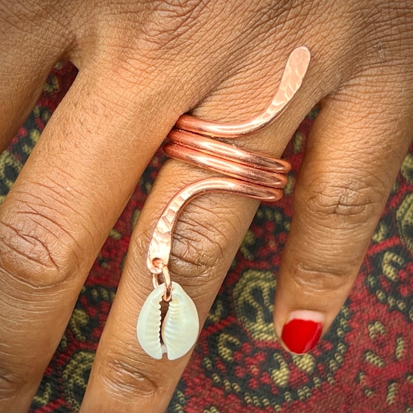 Cowrie Shell Ring - Etsy