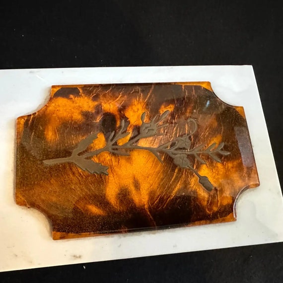 1970s Modern White and Fake Tortoise Shell Lucite Rec… - Gem