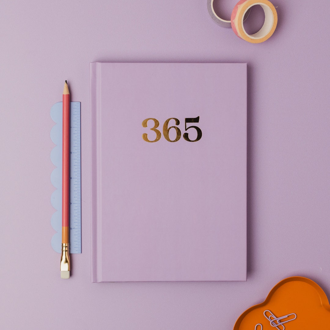 365 Day Undated Diary, Weekly Planner, Undated Year Dairy, Hardcover ...