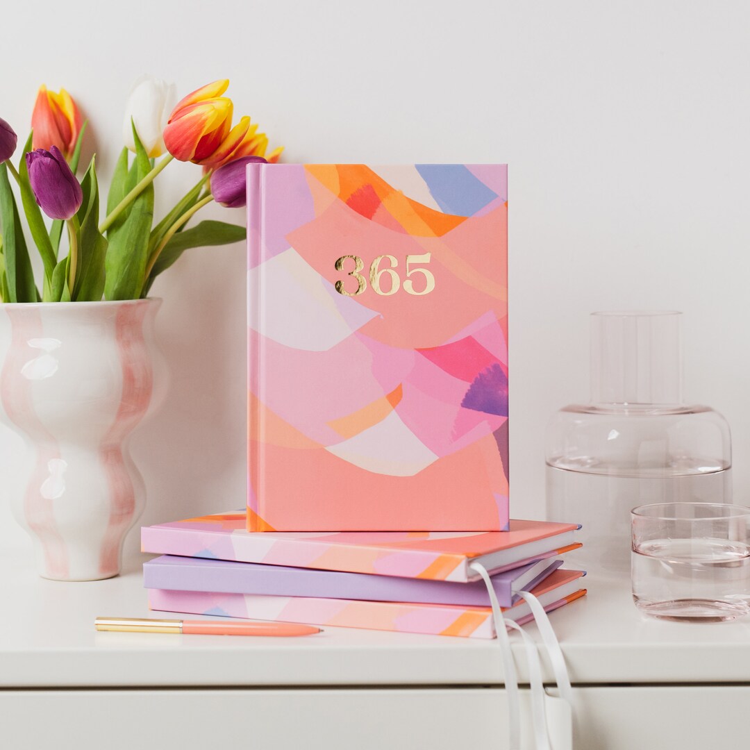 Daily Undated Diary, Weekly Planner, Undated Year Dairy, Colourful Gold ...