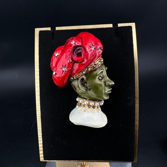 Har Fantasy Sultan Brooch - Gem