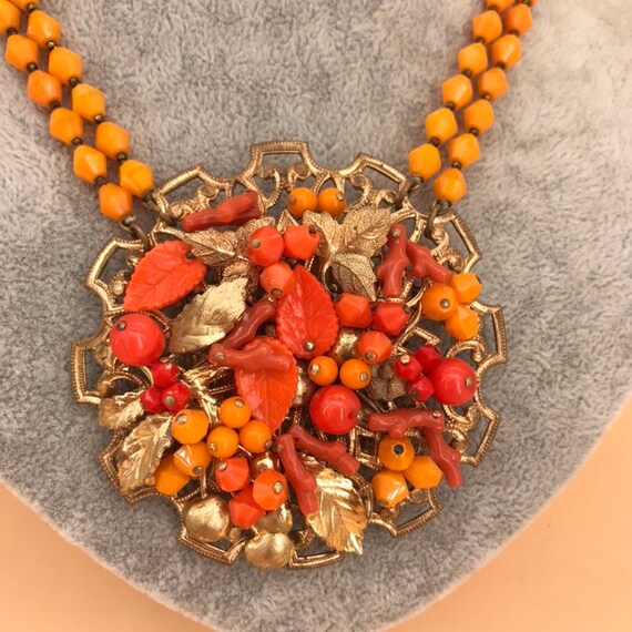 Necklace Early Coral Hand Wired - Gem
