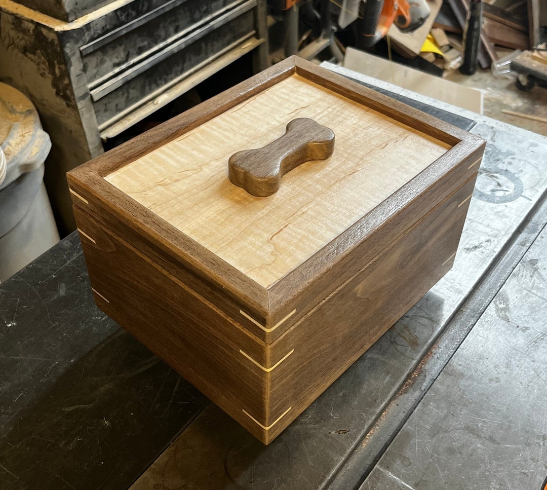 Custom Pet Urn - Black Walnut & Curly Maple - Etsy