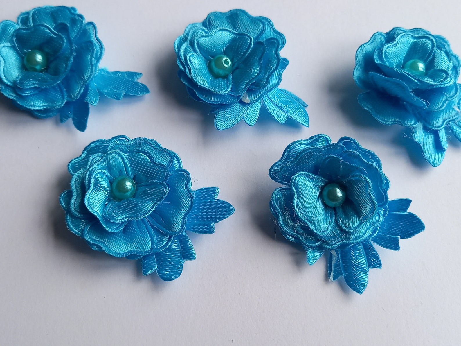 10 3cm Beautiful Satin Blue Padded Roses / Flowers and Leaves With ...