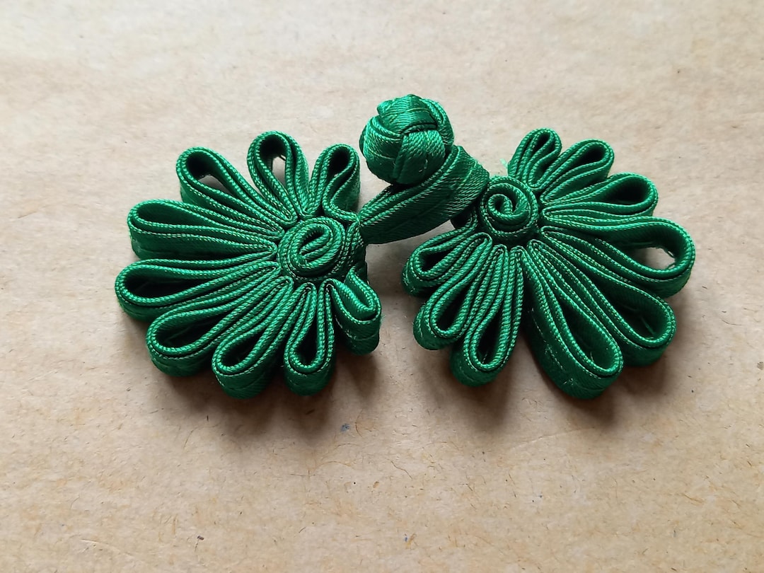 Emerald Green Satin Frog Closures: Leaf Shaped Fasteners - Etsy