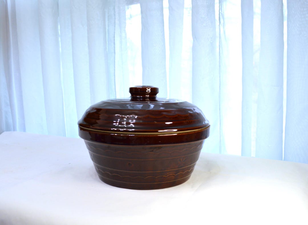 Marcrest 2 Quart Dutch Oven With Lid, Daisy and Dot Pattern - Etsy
