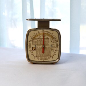 Vintage Postal Scale, 5-pound Analog Pelouze Model Z-5 1981, Beige ...