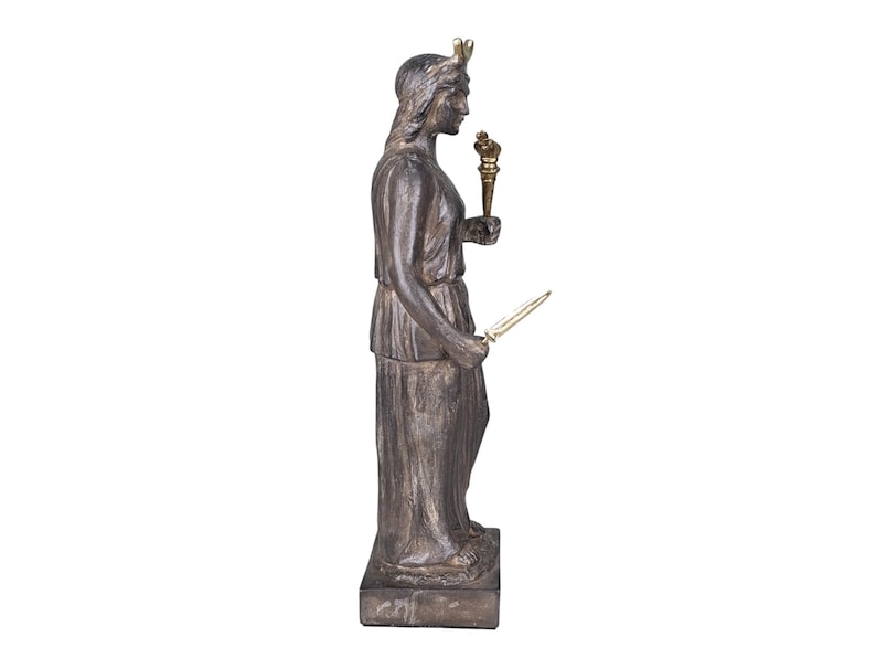 Hecate Statue - Greek Goddess of Magic & Witchery - Hekate Sculpture in ...