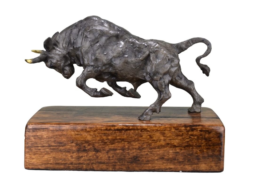 Wild Bull Taurus Real Bronze Statue Sculpture Metal Art Decor Symbol of ...