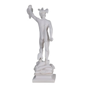 Perseus With the Head of Gorgon Medusa Cast Marble Museum Copy Statue ...