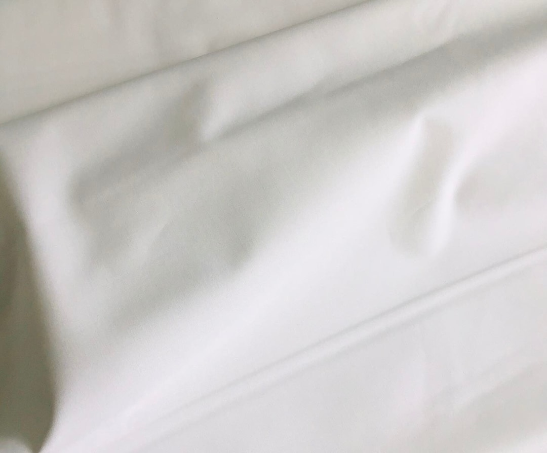 White Bella Solids White Bleached #9900-98 Yardage, Moda Fabrics, USA ...