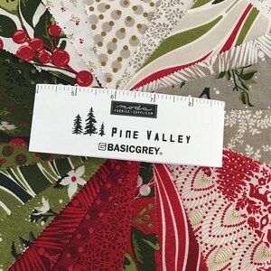 Pine Valley Charm Pack by Basicgrey for Moda Fabrics, 42 5 Precut Cotton Holiday Quilt Squares ...