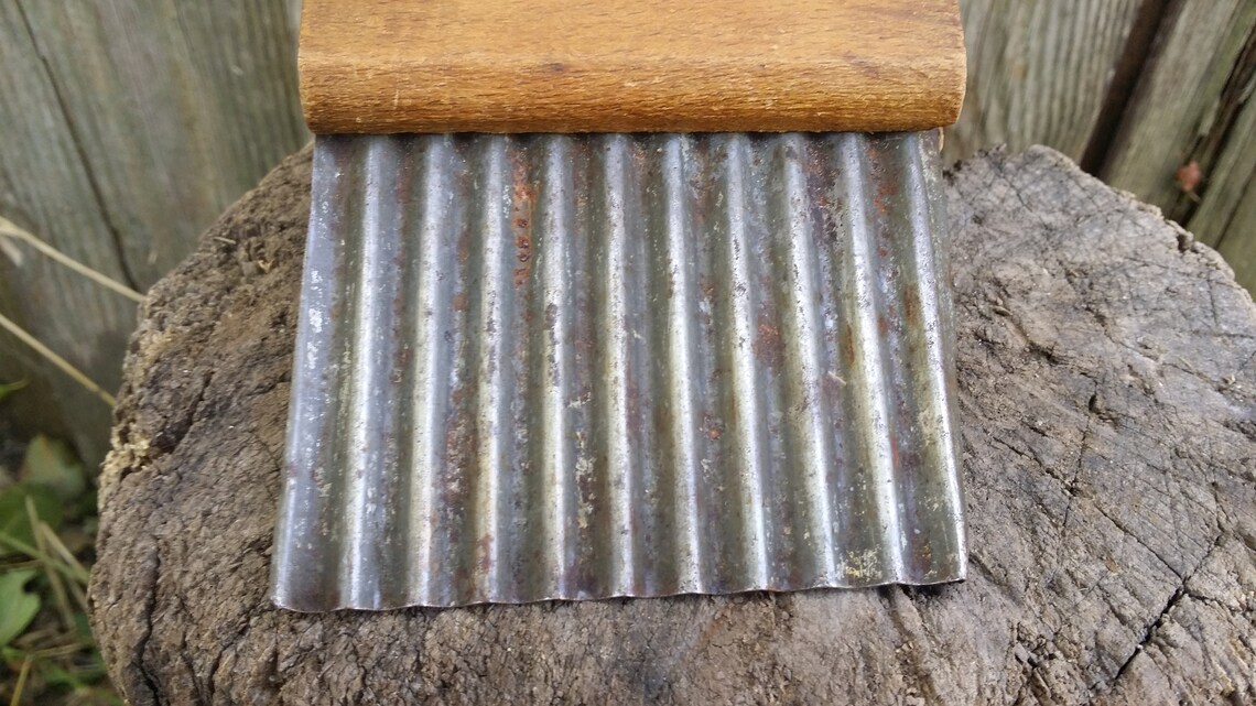 Vintage Slicer Rusty Slicer Vintage Cutting Tools Cheese - Etsy