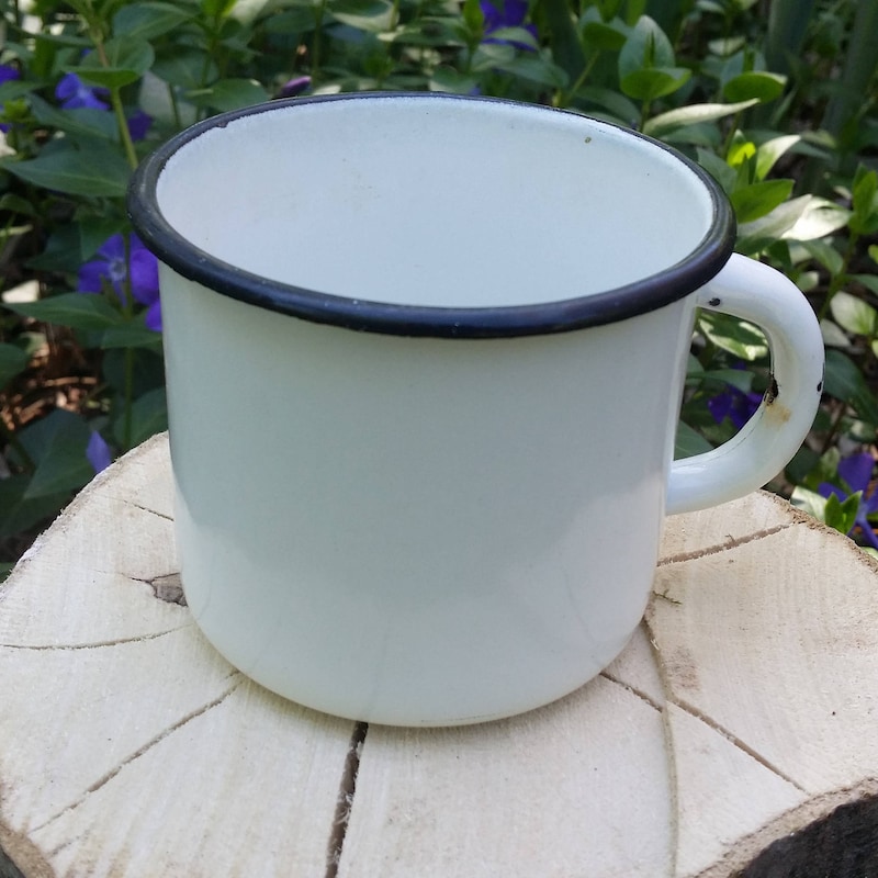 Vintage Enamel Mugs - Etsy