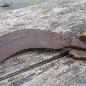 Vintage Sickle, Hand Sickle, Primitive Sickle, Rusty Sickle, Vintage ...