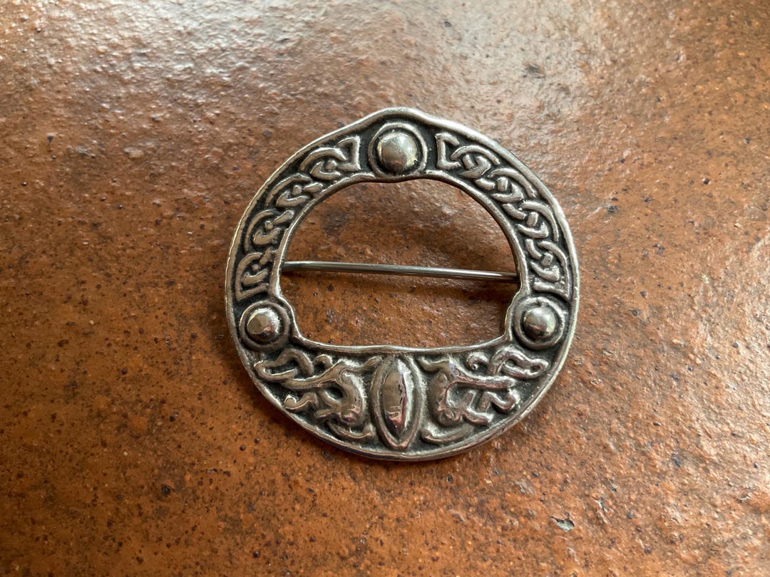Vintage Silver Celtic Knot Work Circular Brooch With Chester Hallmark ...
