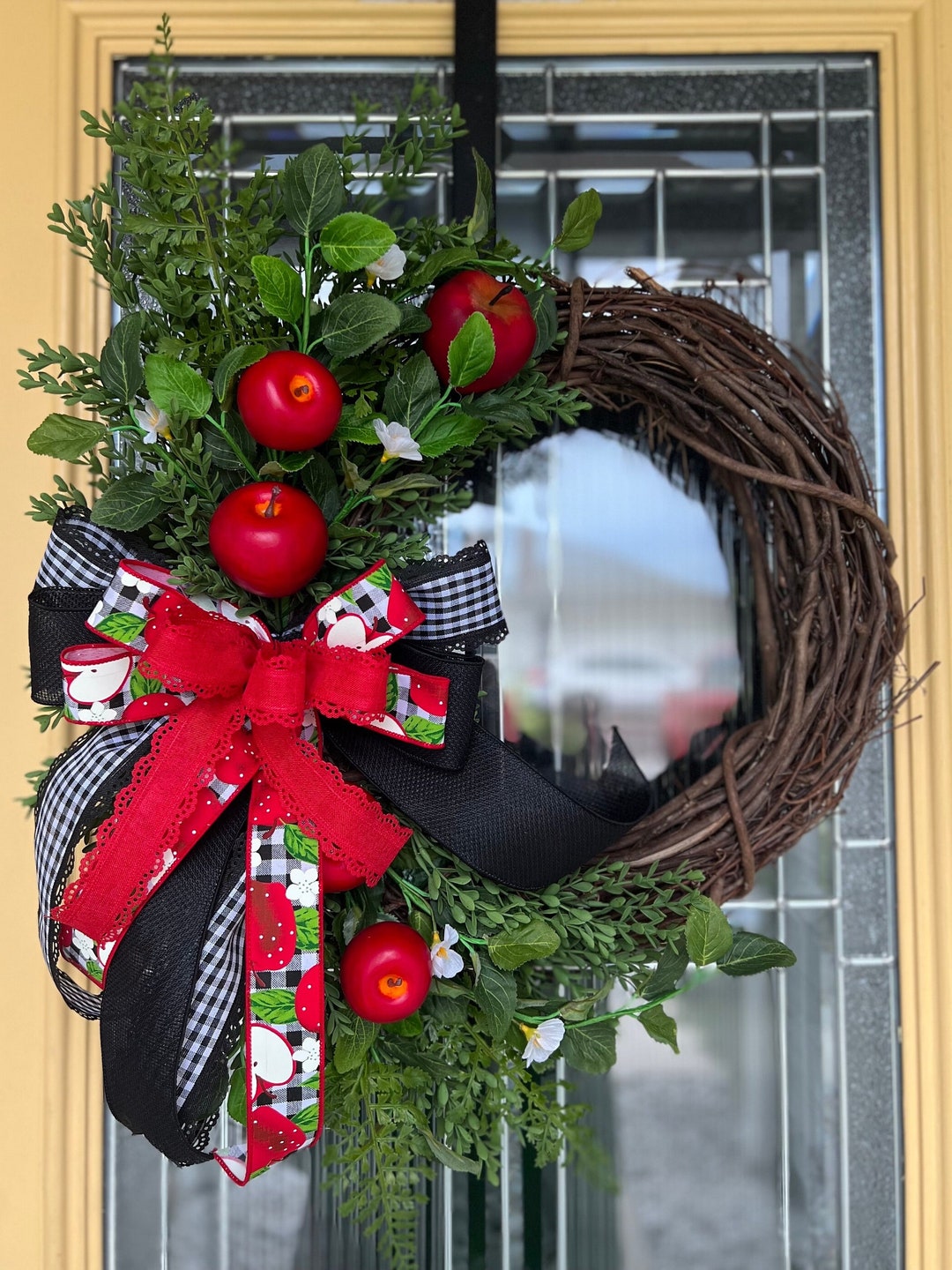 Designer Deluxe Apple Grapevine Wreath Apple Door Hanger - Etsy