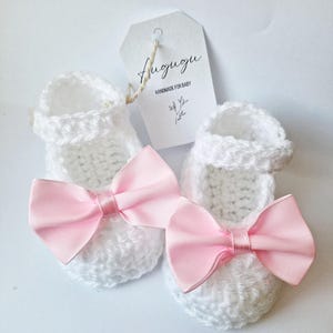 Crochet Baby Booties for Newborn Girl – White Handmade Shoes With Pink ...