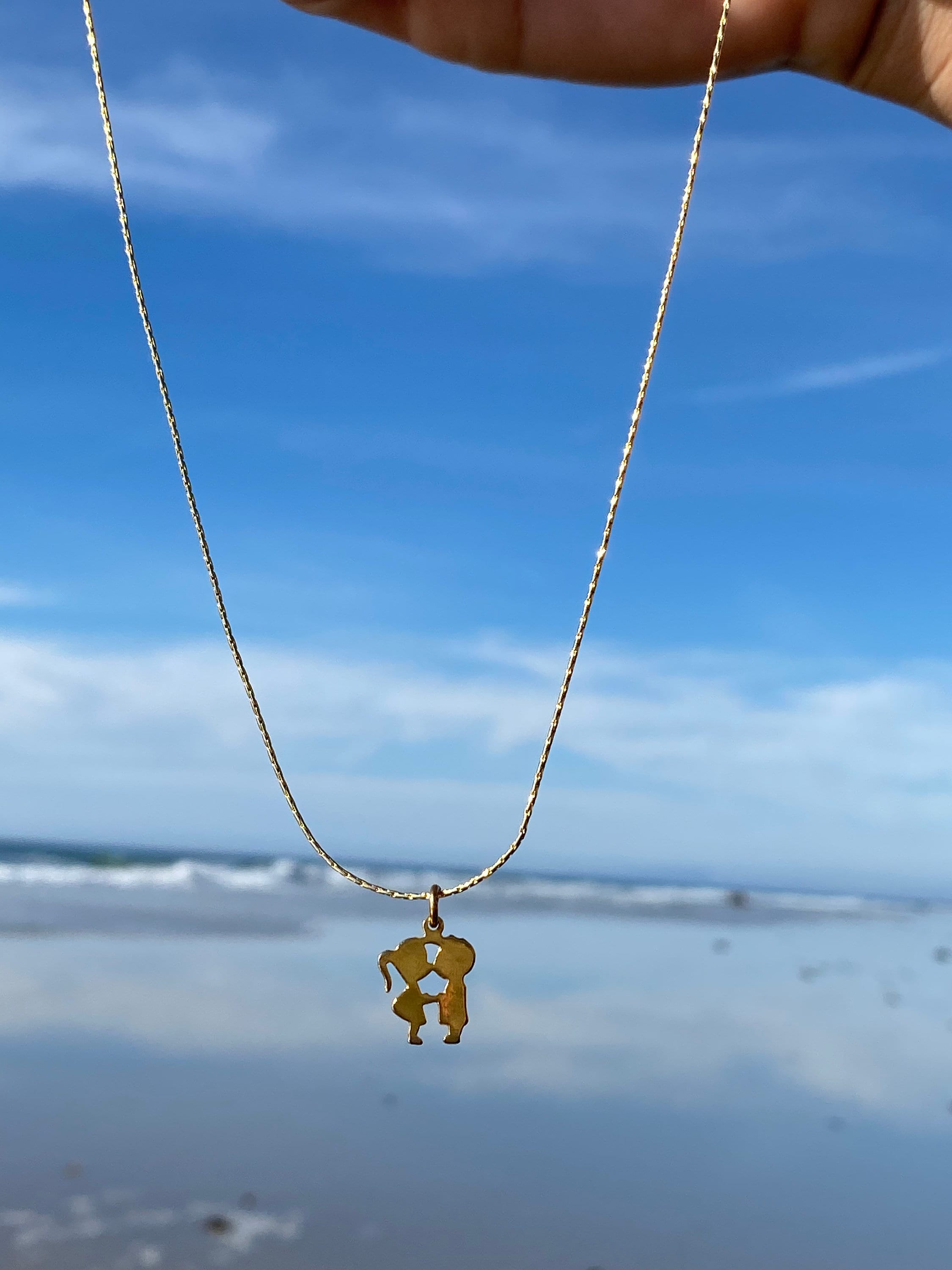 Cute Gold Necklace Boy & Girl Kissing - Etsy