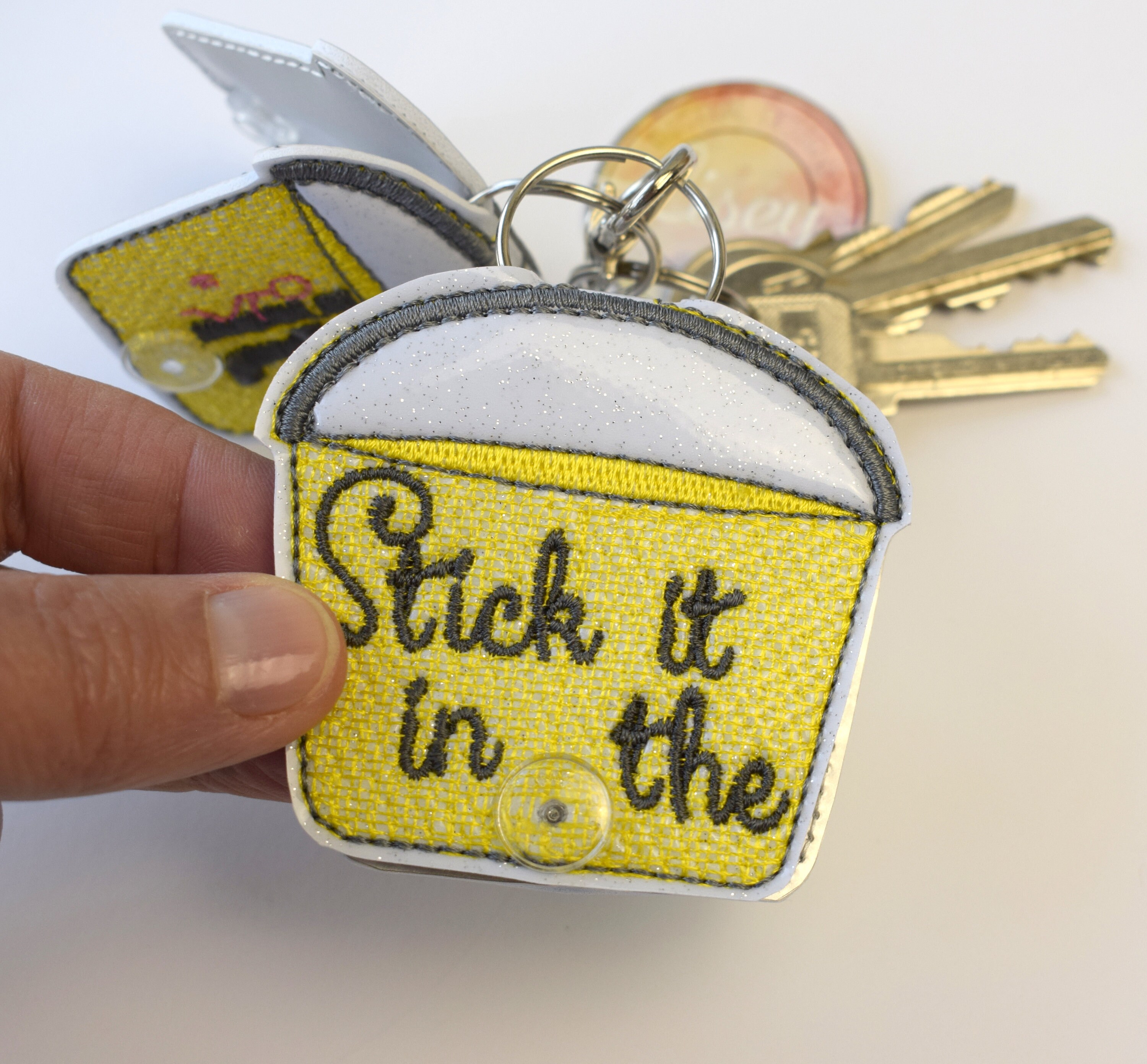 DIGITAL PATTERN Stick It in the Bucket Key Fob 4x4 & 5x7 | Etsy UK