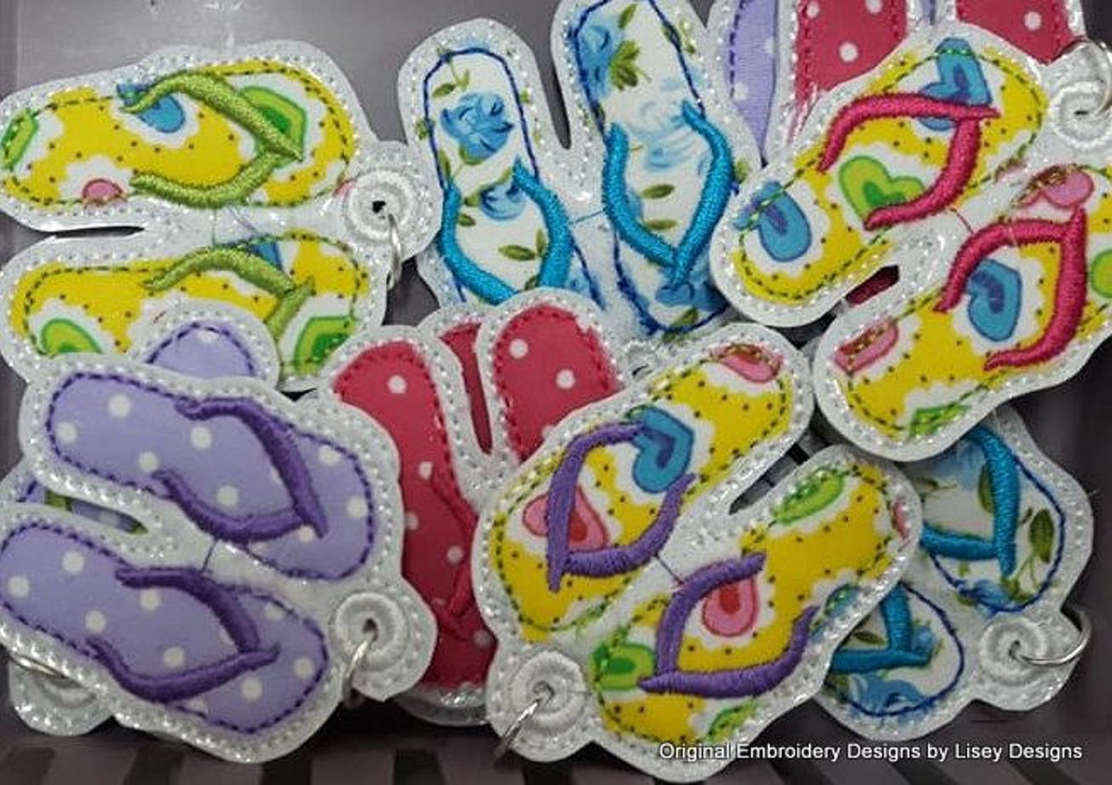 Digital File, 1 Single Flip Flop Zip Pull/bag Charms/zip Pulls ITH - Etsy