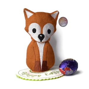 4x4 Fox Egg Cover, Cosy, Creme Egg, With Base, Chocolate, Digital ...