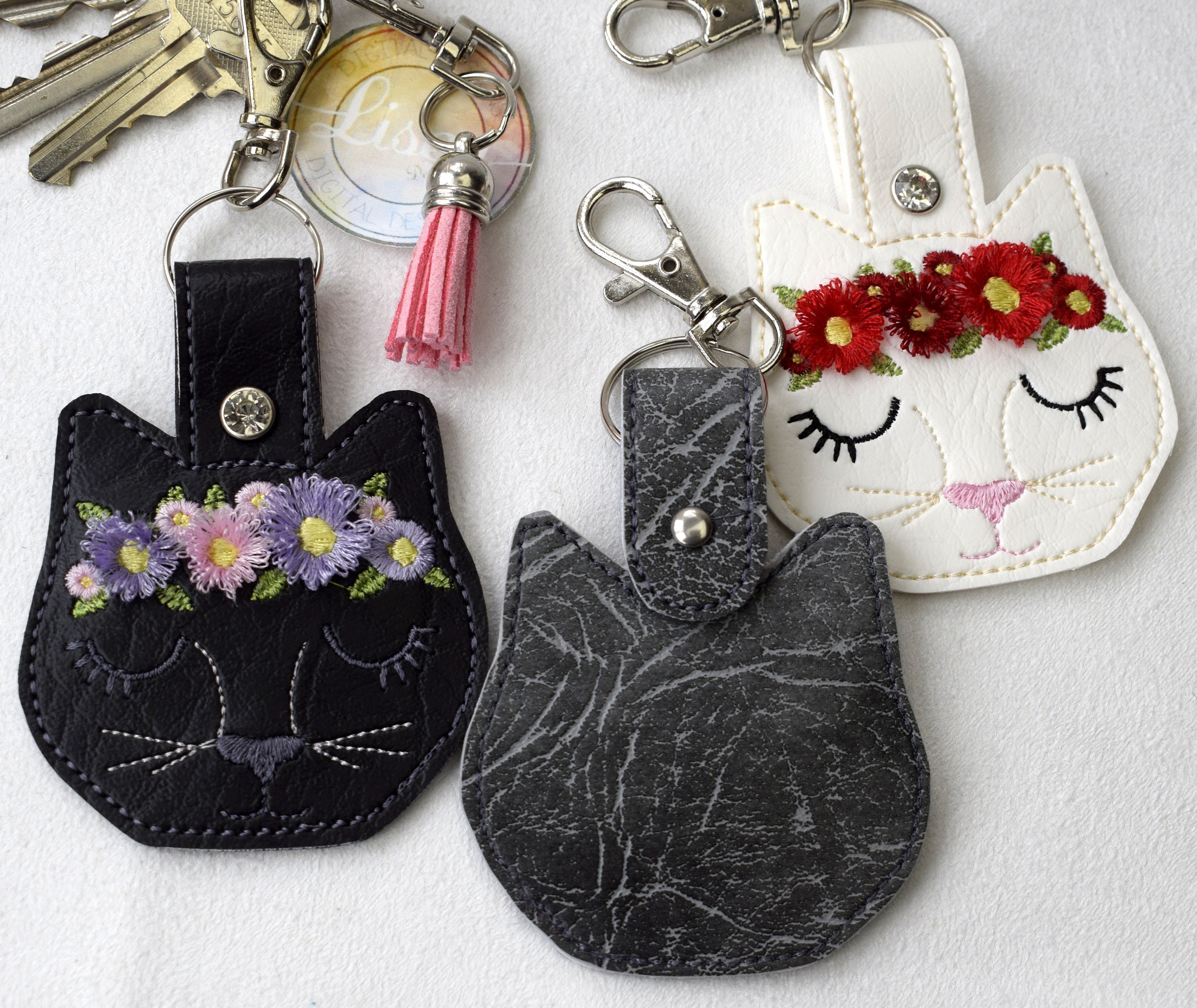 4x4 Cat Key Fob, 3D Fringed Flower, DIGITAL DESIGN, Cat Key Ring ...