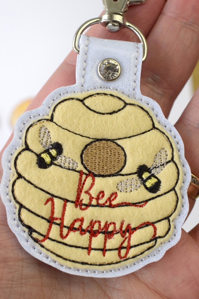 DIGITAL PATTERN Bee Happy Key Fob Beehive Bee Key Fob 4x4 - Etsy