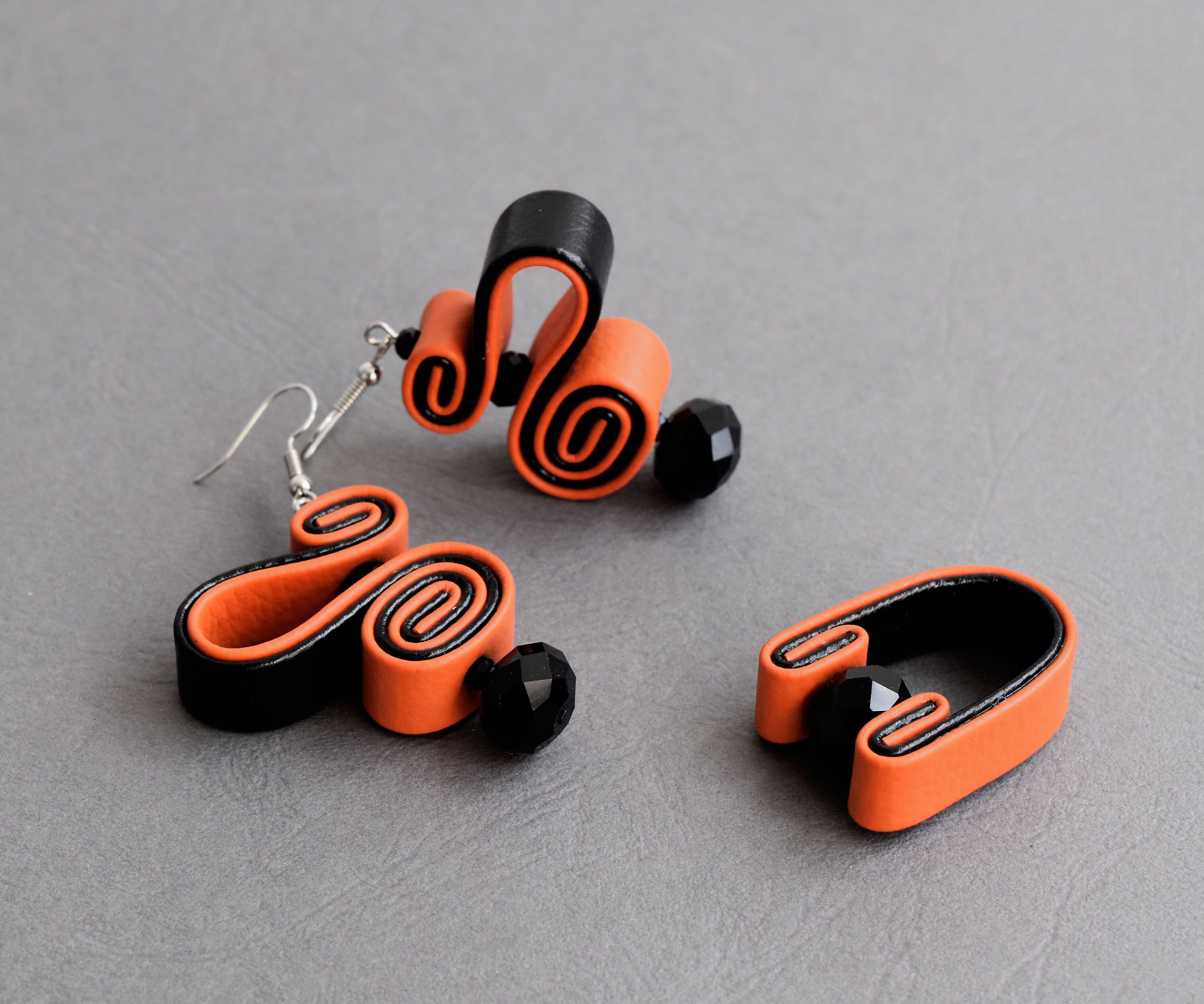 Avant Garde Black and Orange Collar or Set by Your Choice. Unusual ...