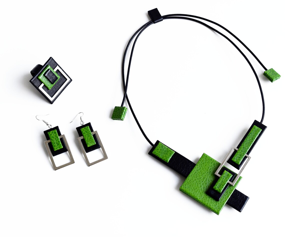 Green and Black Jewelry Set Two Side Necklace Asymmetric - Etsy